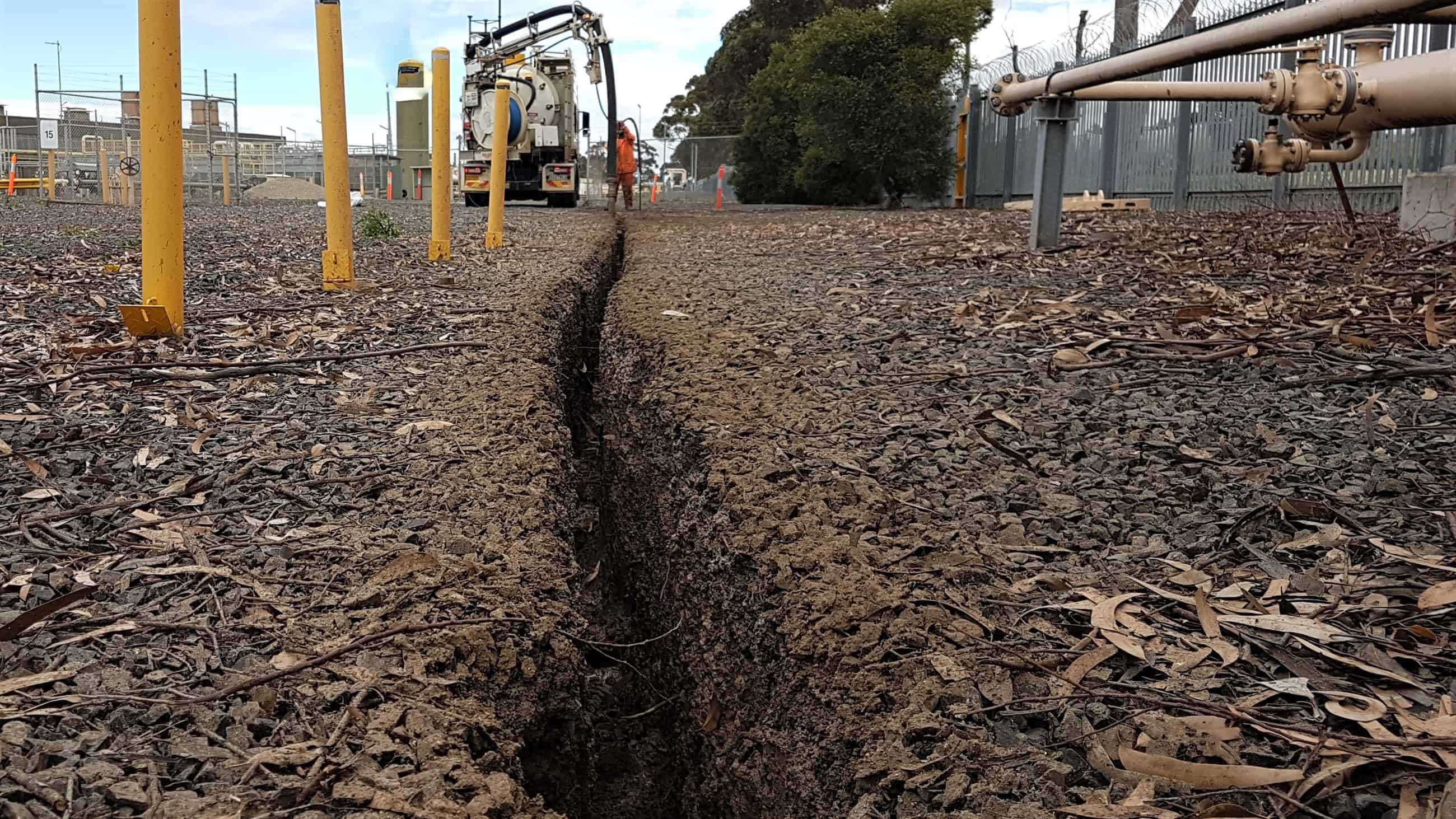 Hydro Excavate 70m trench 30XY Projects