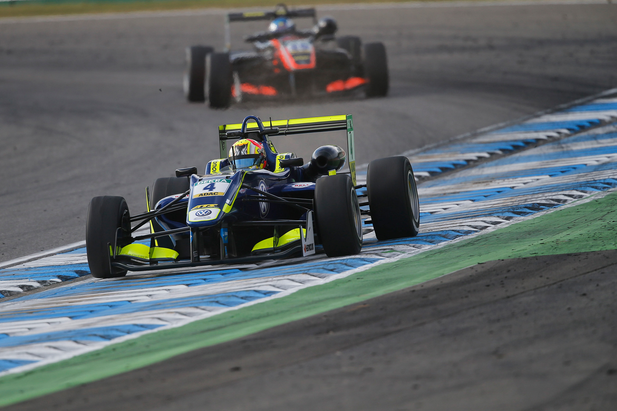 Lando proves blistering pace of his Carlin charger in FIA European F3 ...