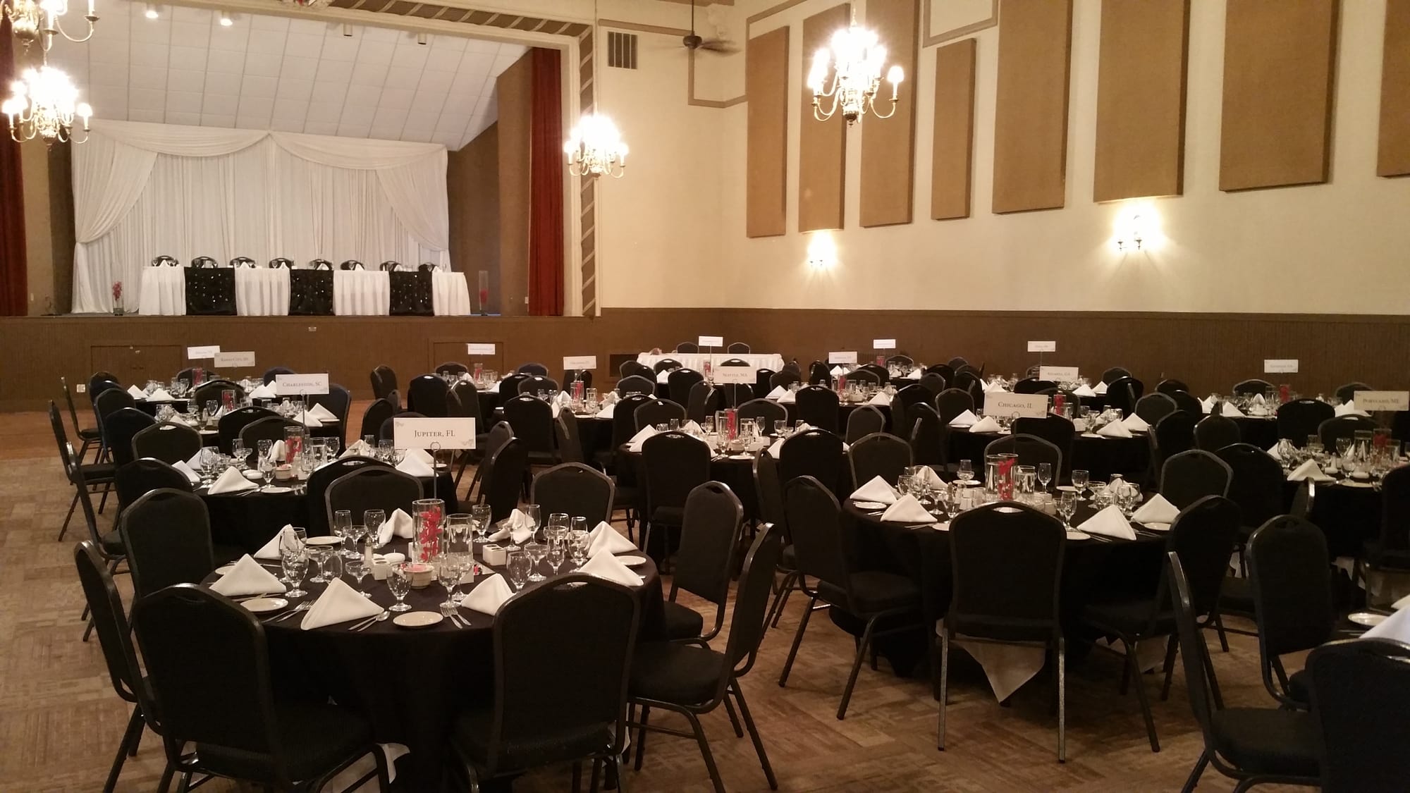 Private Events | The Cameo Room - Kankakee's Premier Banquet Hall