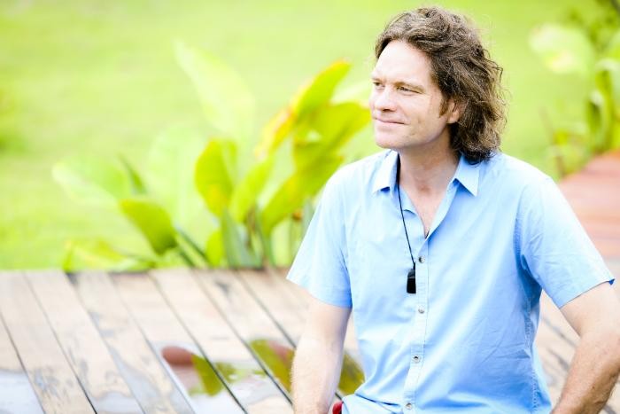 Anna Scheller | Podcast | Creating Curiosity for Success with Simon Crowe