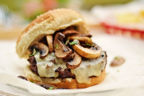 Pinzone's Market Fresh Meats