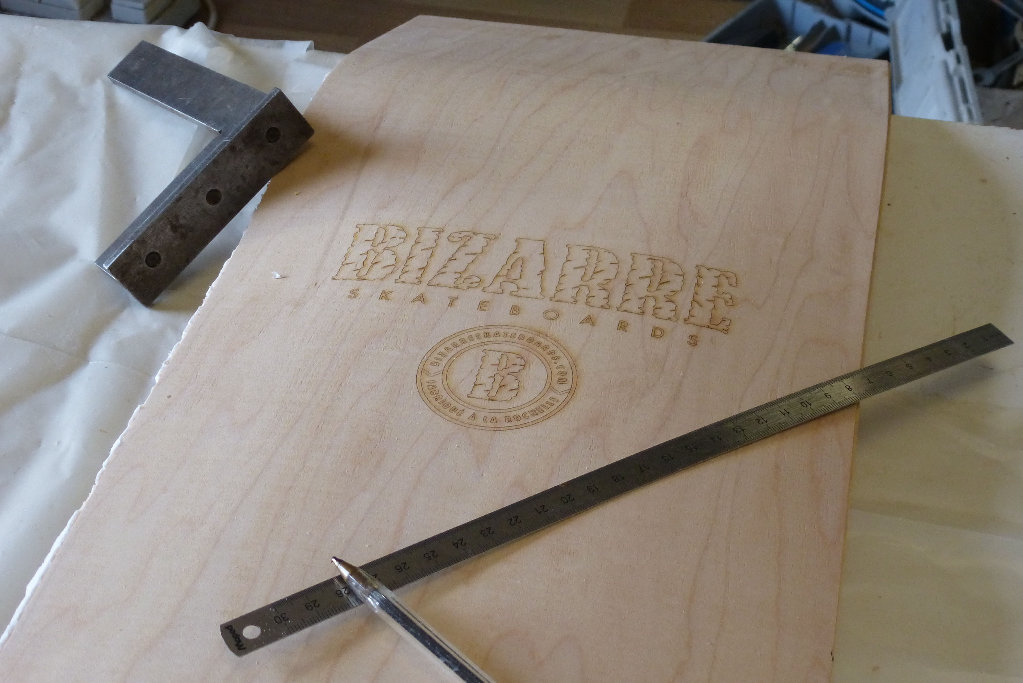 L'atelier Bizarre skateboards