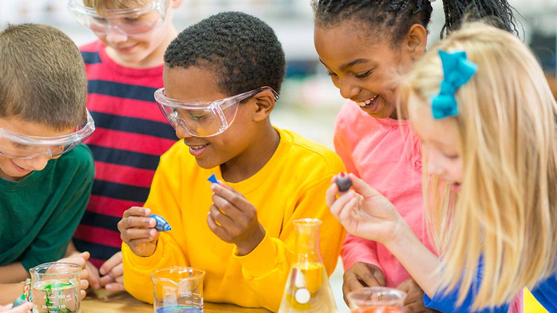 Explore Museum Sandbox Activities - Science Kids