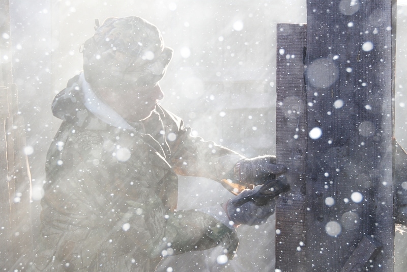 Working Outside In The Cold: Quick Tips | Work-Fit