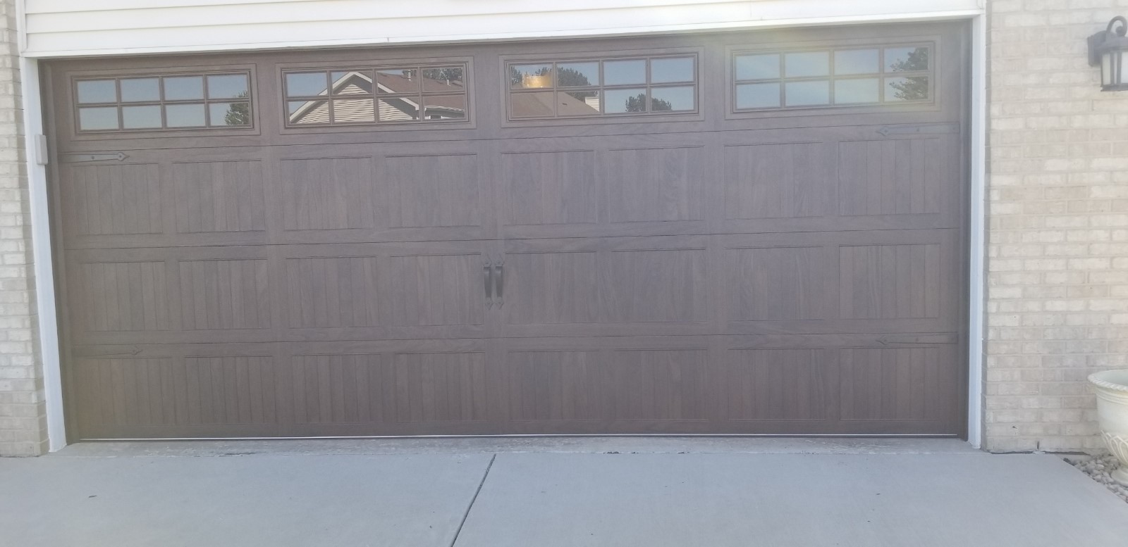 CHI Model 5283 In Walnut Accent Woodtone | Residential Installation ...