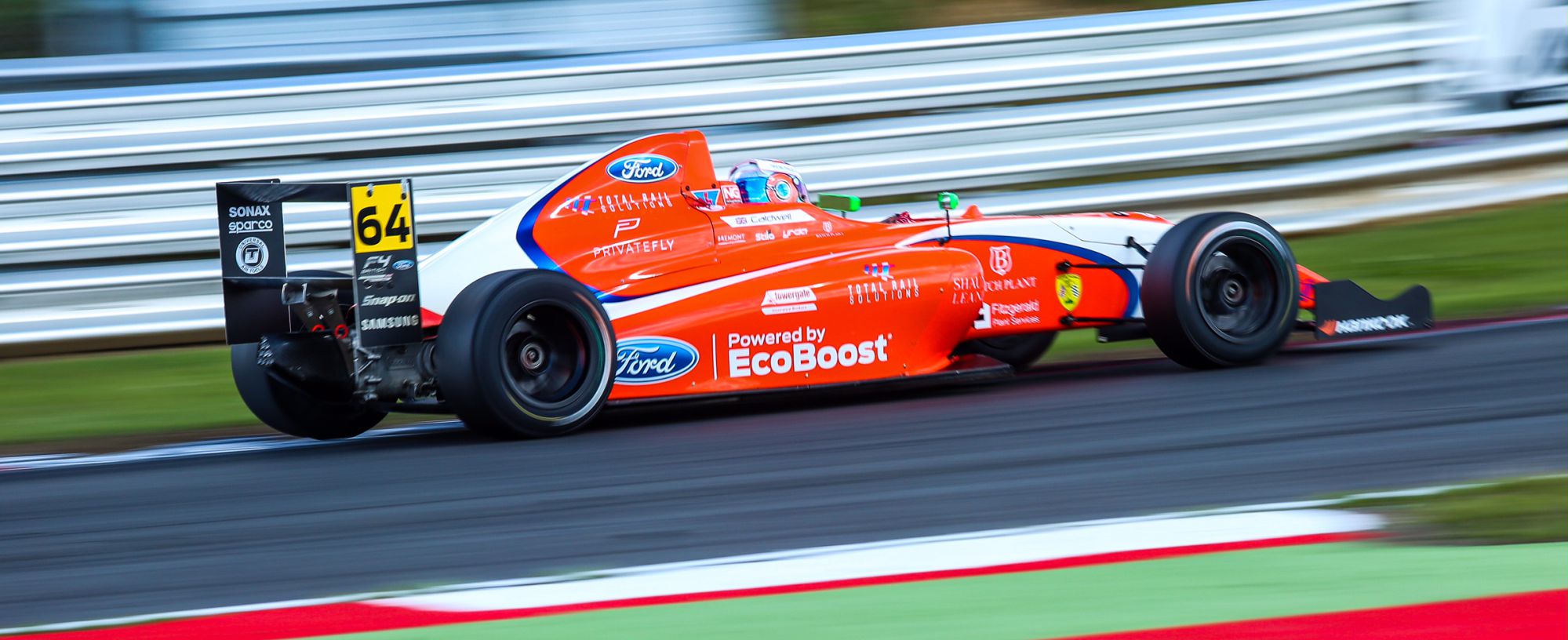 Caldwell takes a brace of British F4 Challenge Cup victories