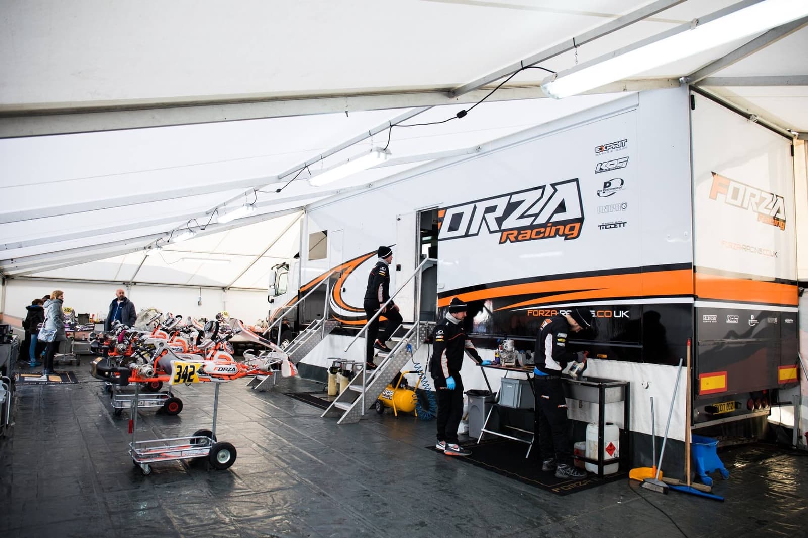 Pit & Garage Design | MDM Designs