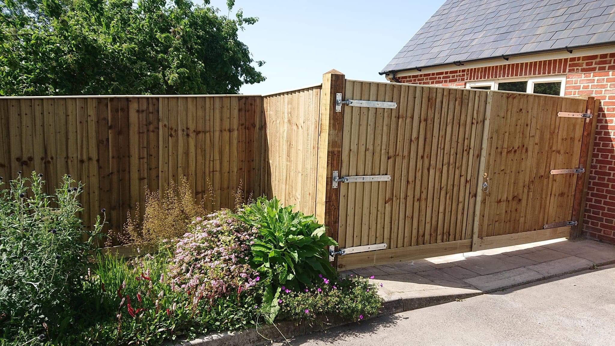 Bulldog Sheds & Fencing, Lyneham, North Wiltshire