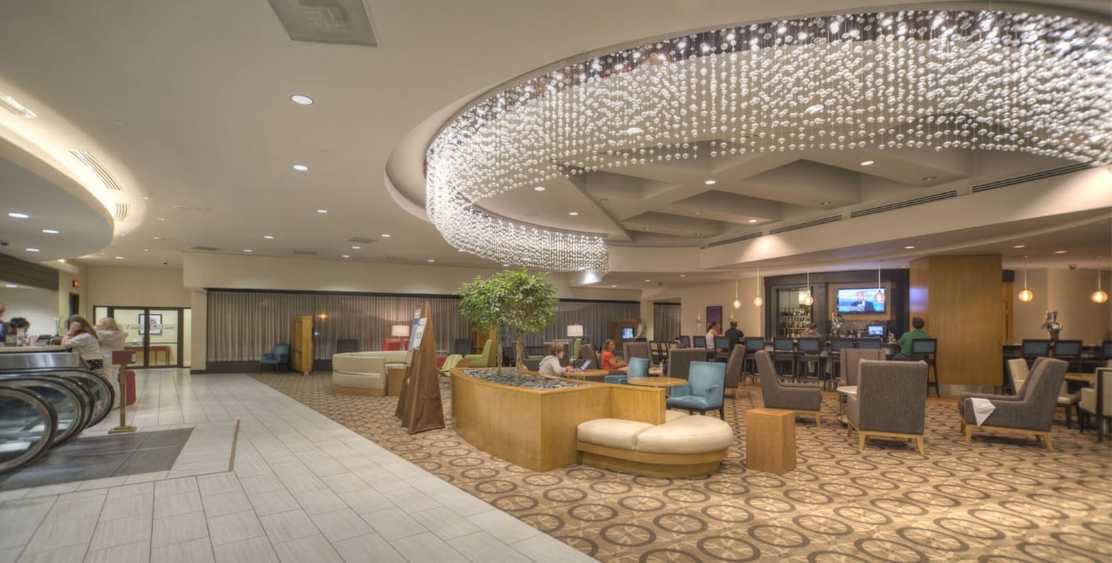 Hilton | Double Tree Crystal City Hotel | J2H Partners