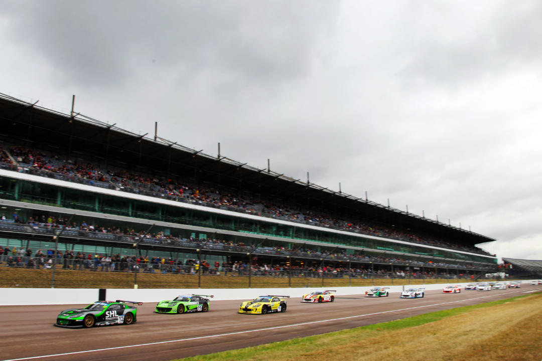 Harry King takes another Victory at Rockingham in the Ginetta GT4 ...