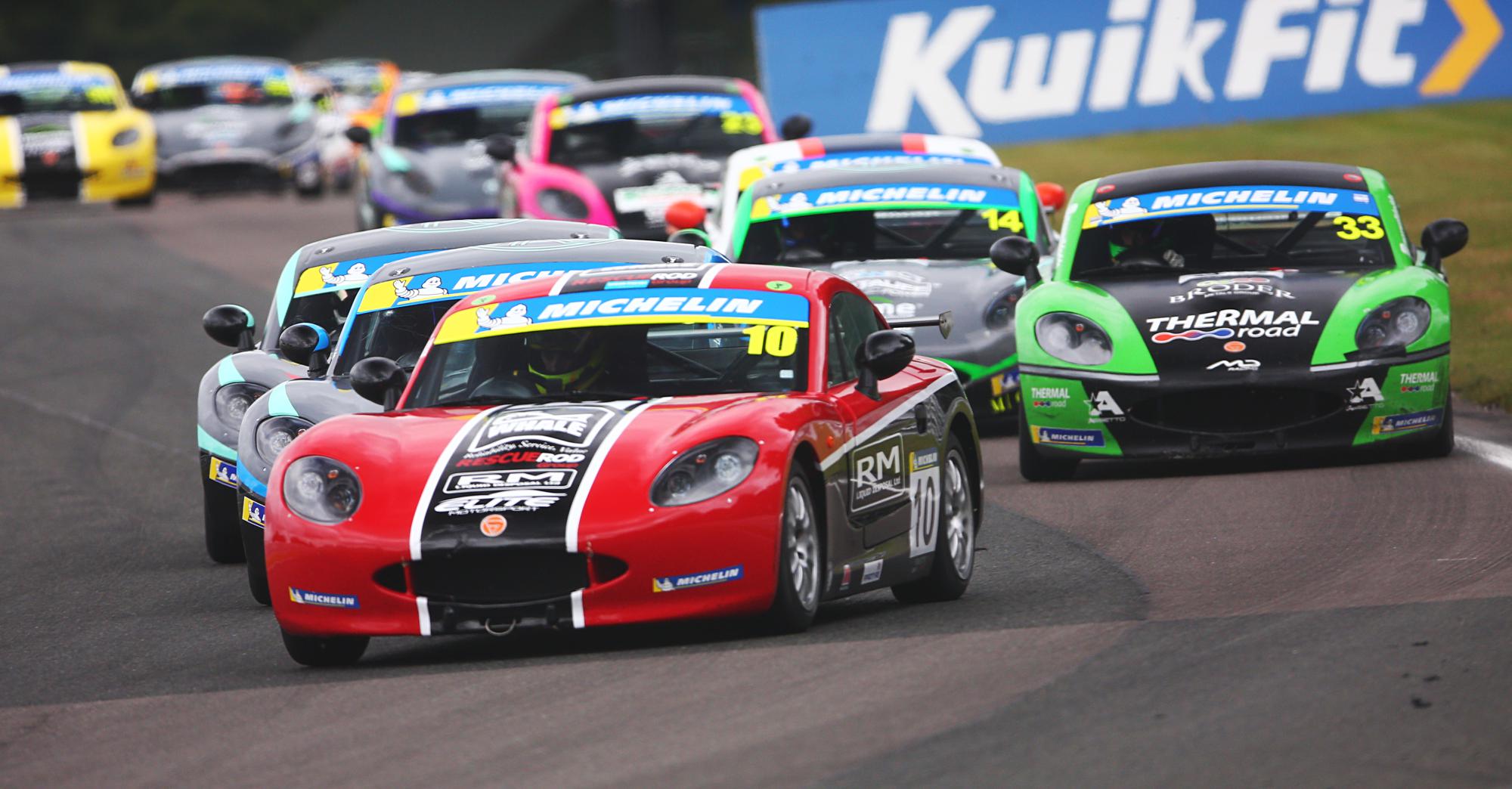 Elite Heads to Scotland Still Second in Ginetta Juniors | Elite Motorsport