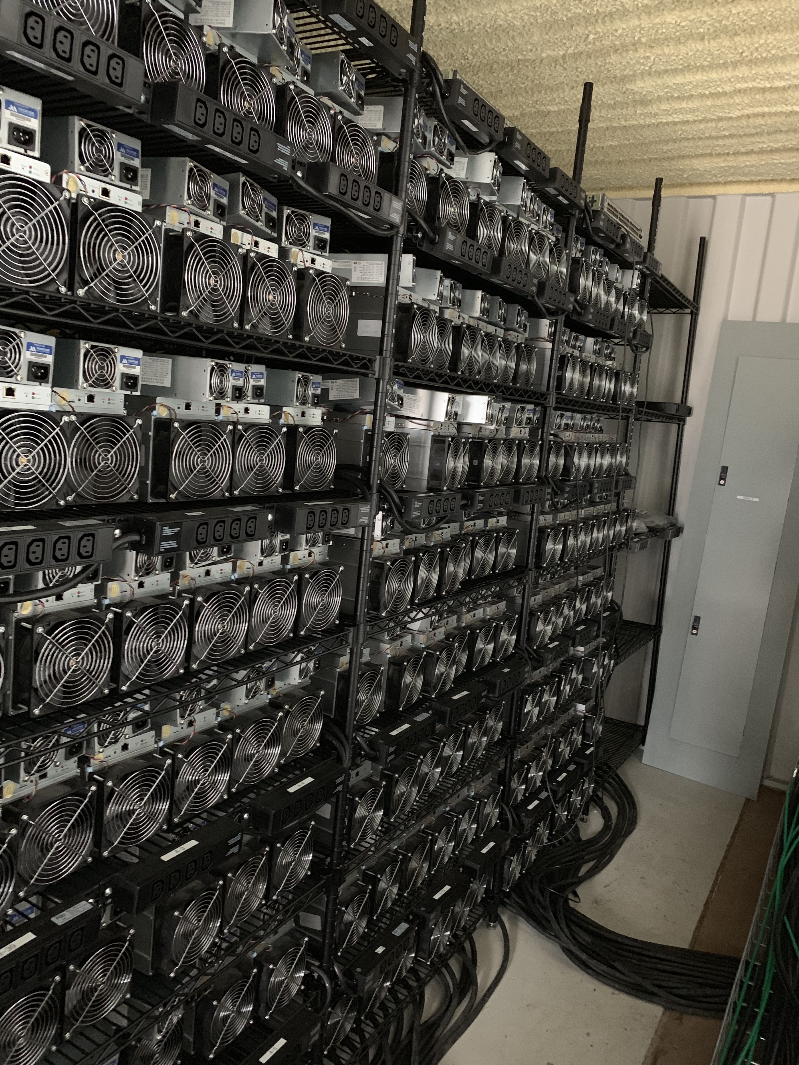 ASIC Antminer Hosting | Frontier Mining
