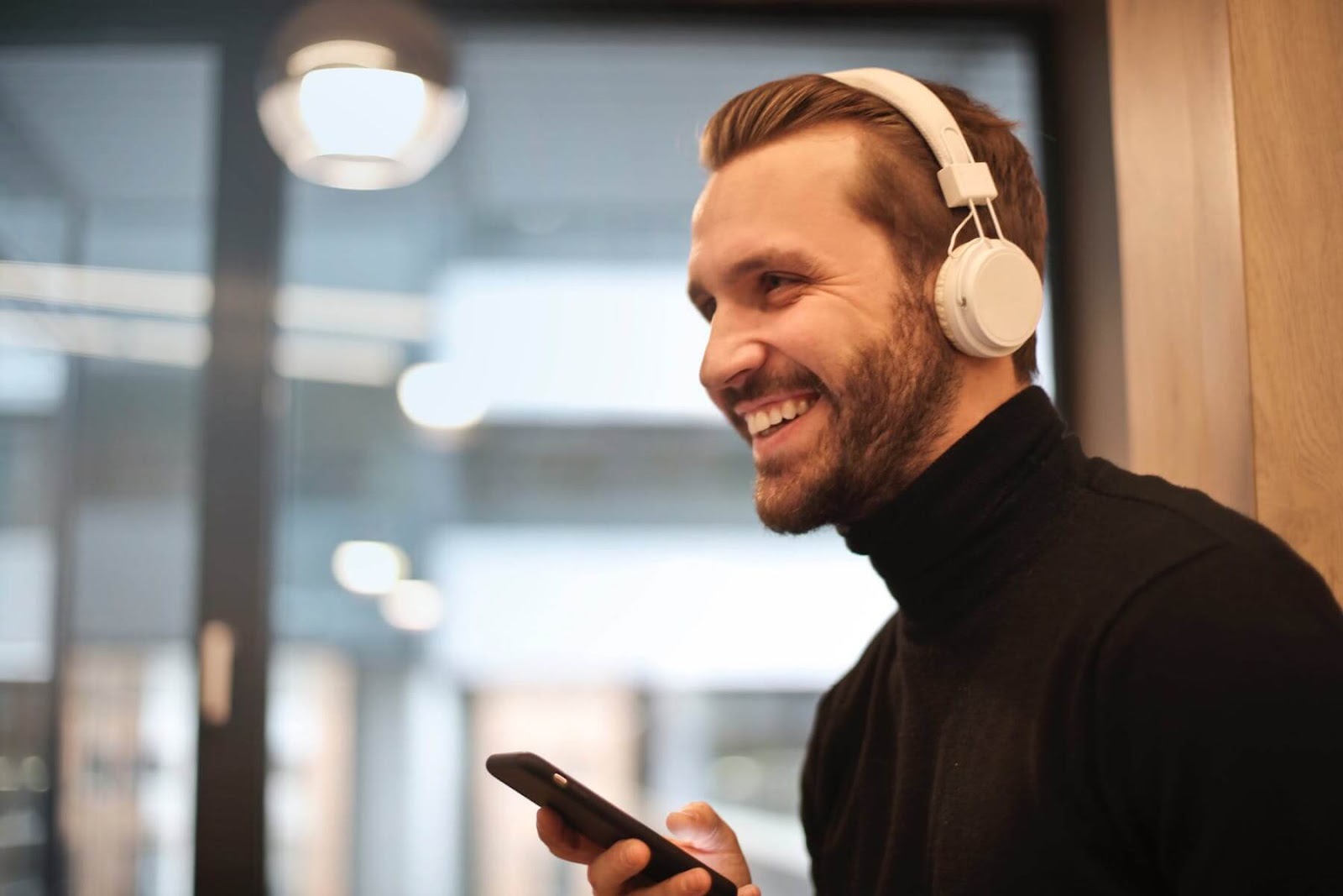 Great Headphones from Bose, Shure, and Sennheiser | InMotion Stores