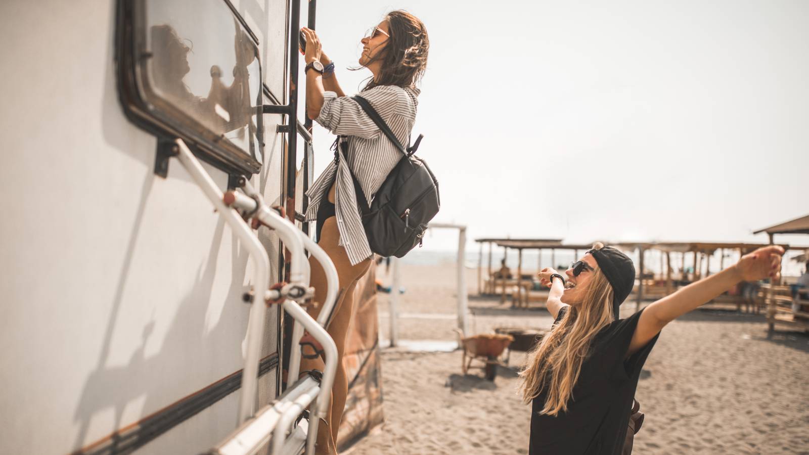 Small But Mighty Accessories to Pack For Your Summer Getaway | InMotion ...
