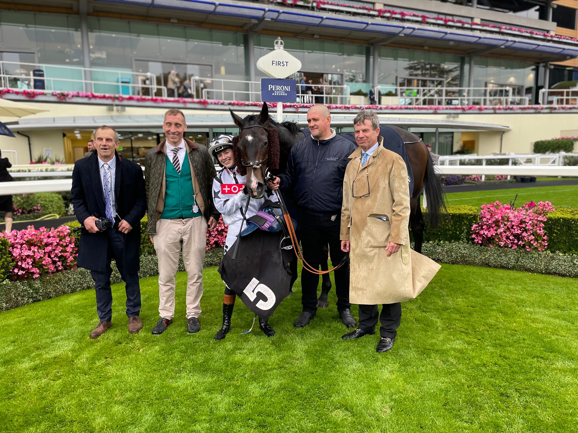 Home | Jamie Osborne - Bespoke Racehorse Trainer