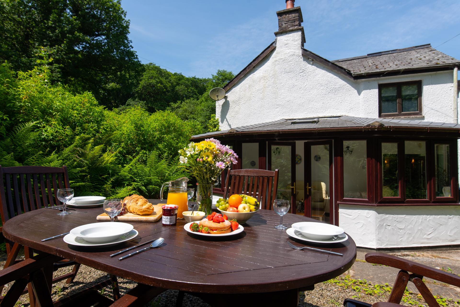 Idyllic Devon Countryside Holiday Cottage - Crooked Lake