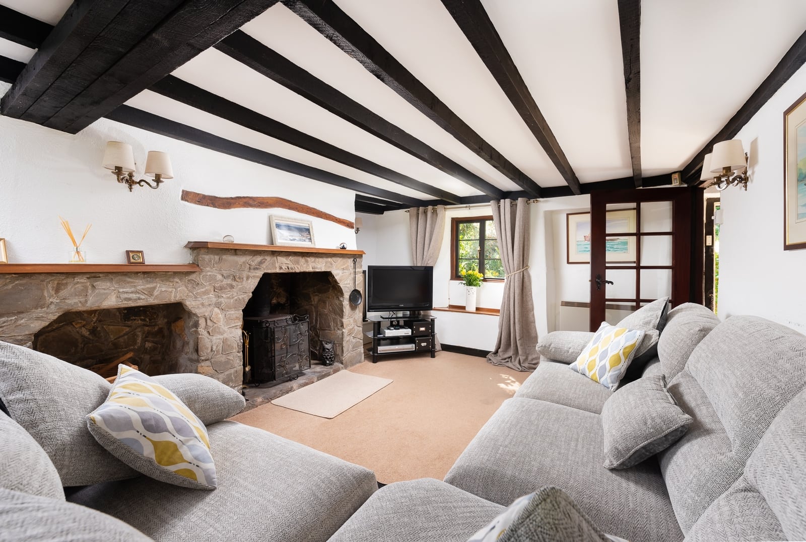 Idyllic Devon Countryside Holiday Cottage - Crooked Lake