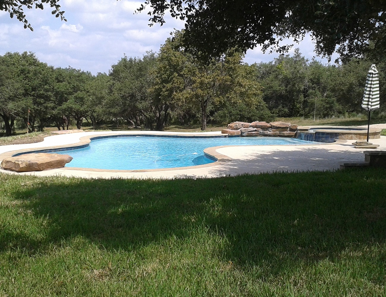 Gallery | Majestic Custom Pools Texas