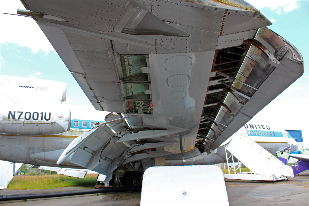 Threshold Review: FlyJSim 727 Professional V3