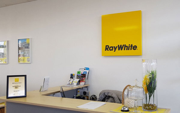 Interior & Exterior Signage For Buildings | Fastsignz