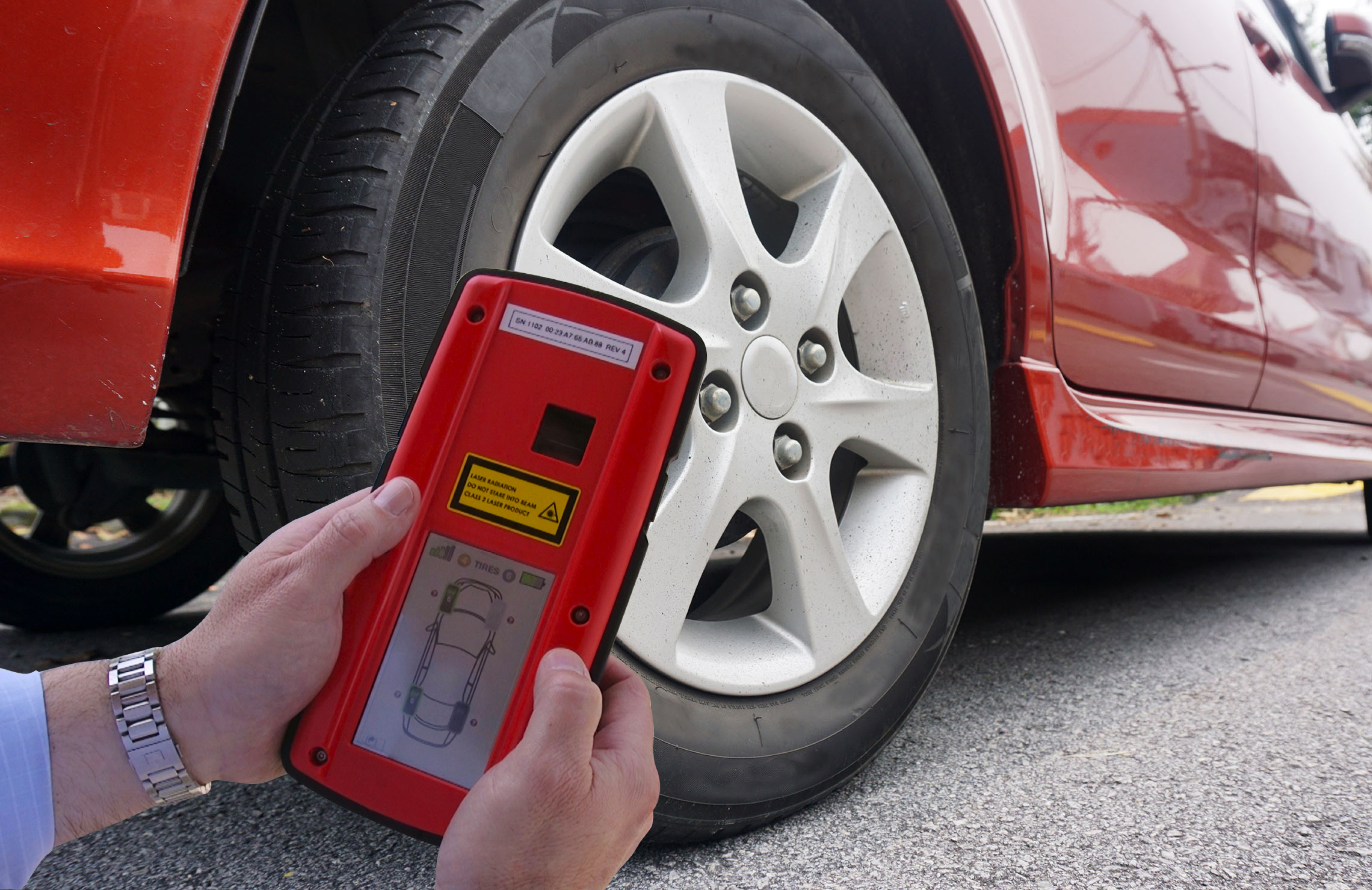 All Tyres News - Introducing Groove Glove