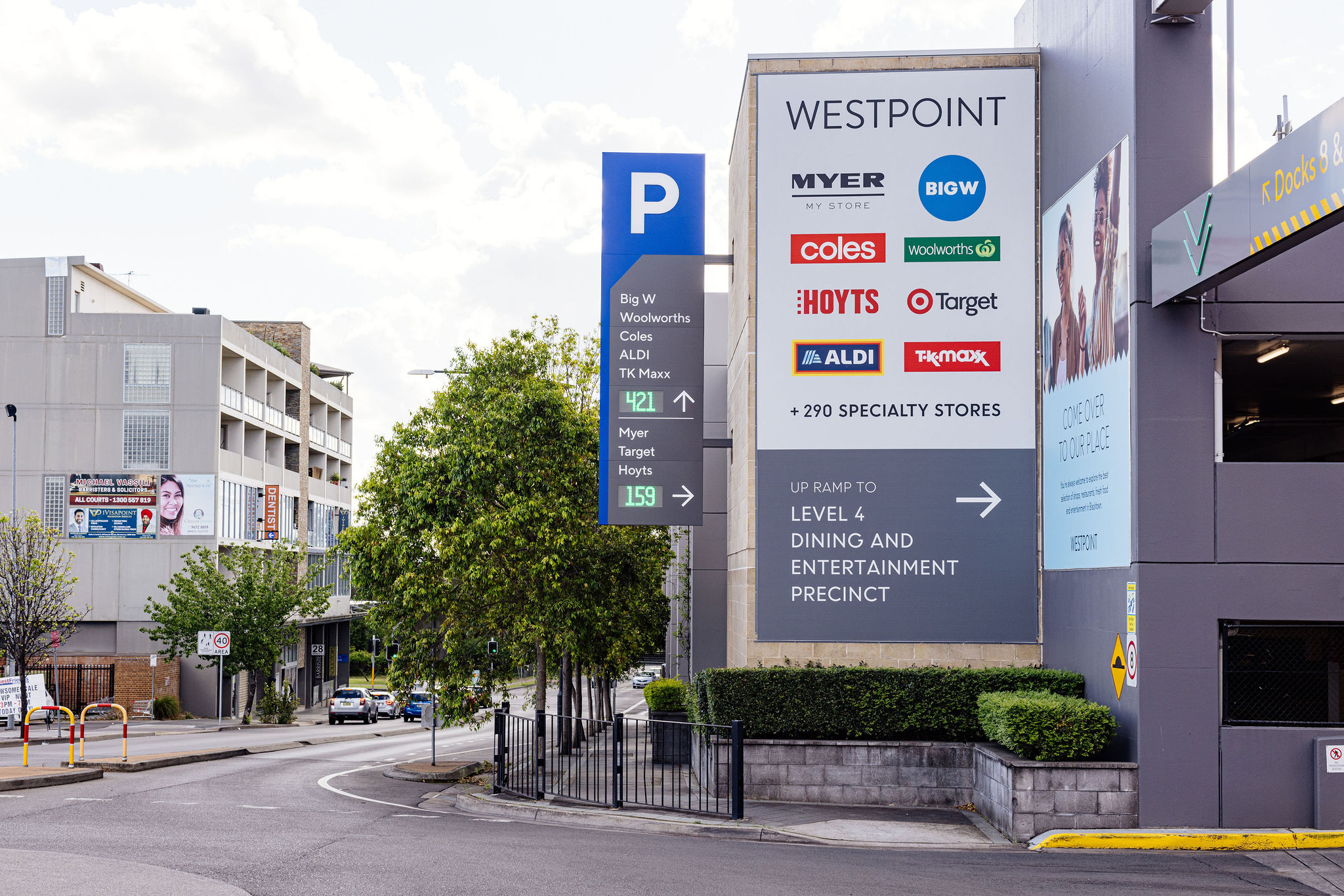 How car park owners reduce congestion with high tech parking guidance