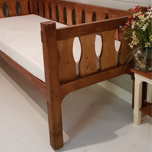 Bespoke Wooden Daybeds | Handmade to Order
