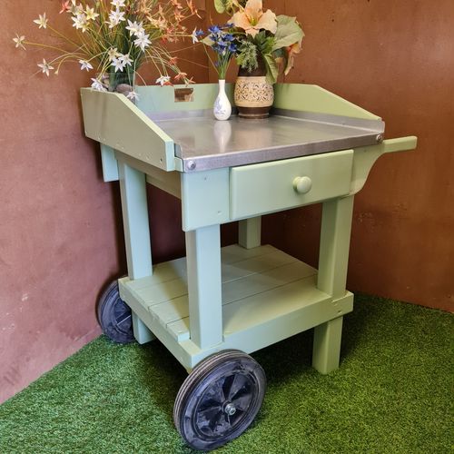 Wooden BBQ Tables - Design Yours Online!