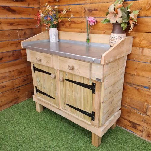 Wooden BBQ Tables - Design Yours Online!