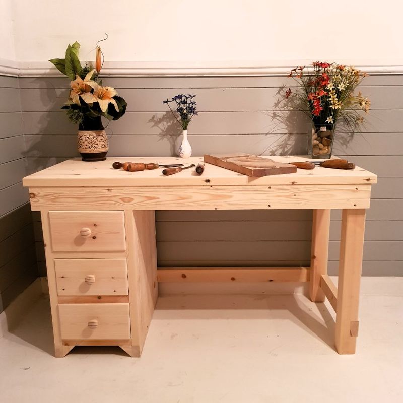 Wooden Workbenches & Woodworking Benches | NB Rhodes