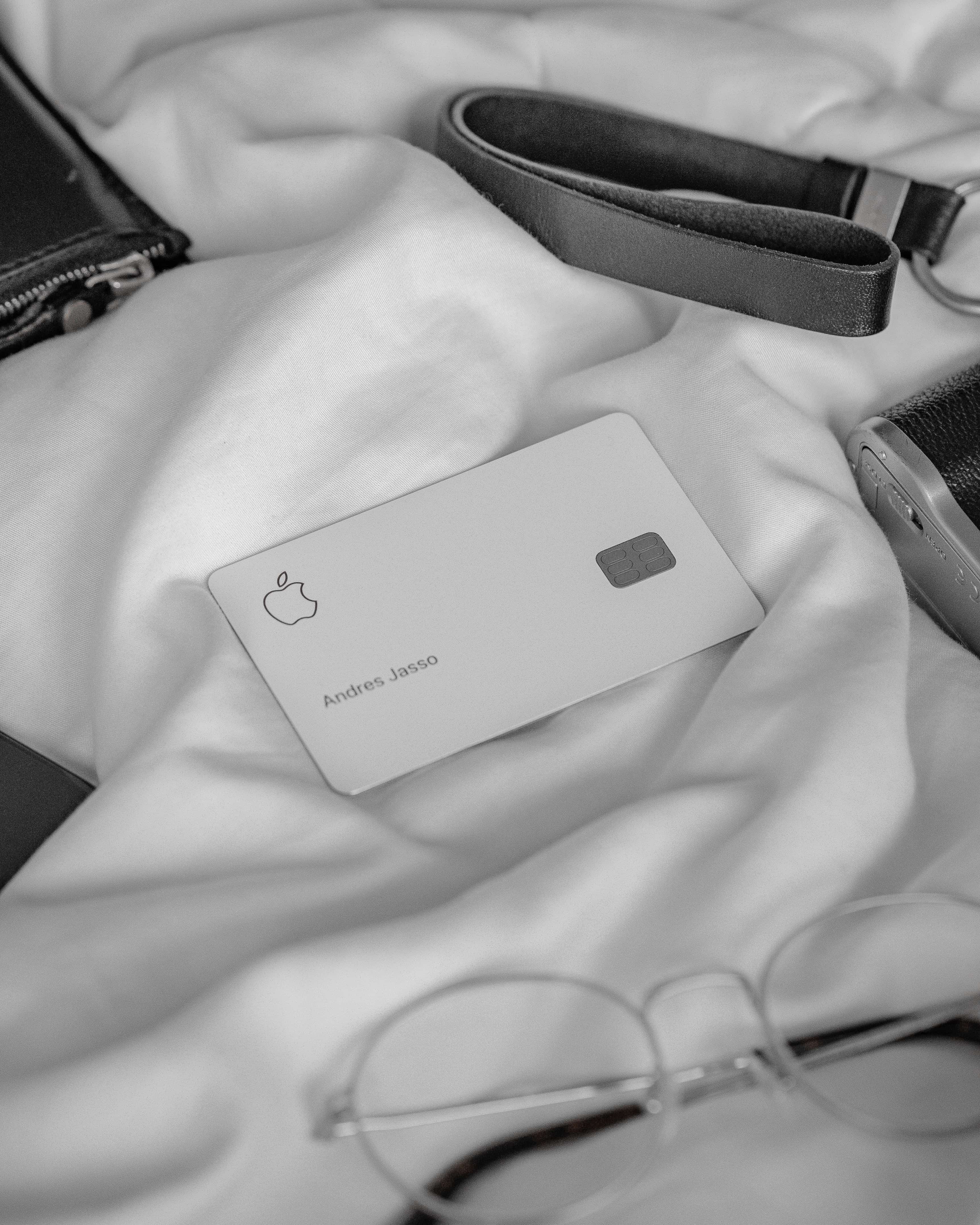 The Credit Card Designed By Apple Andres Jasso