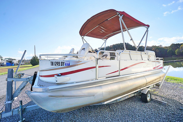 SunChaser 820 Fish | Harbortowne Marine | Full Service Marine Brokerage