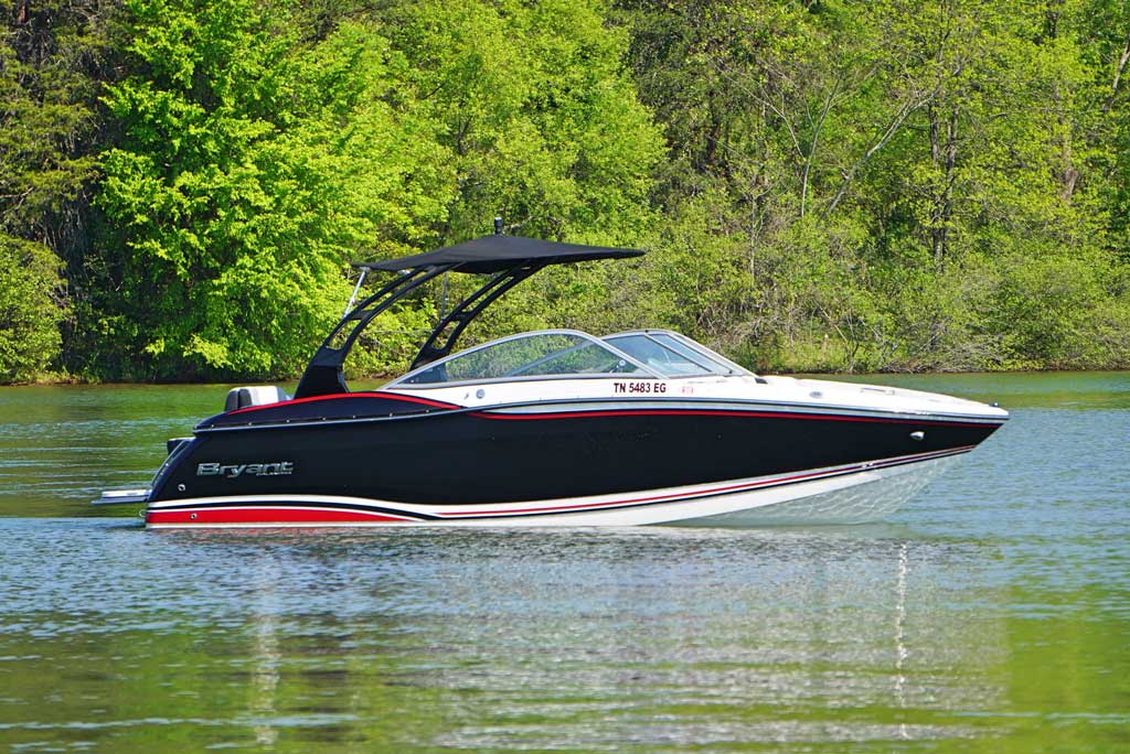 Bryant Calandra | Harbortowne Marine | Full Service Marine Brokerage