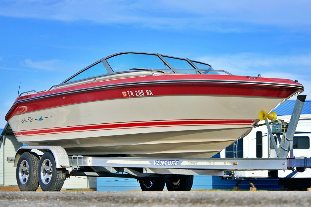 Sea Ray 21 Sorrento | Harbortowne Marine | Full Service Marine Brokerage