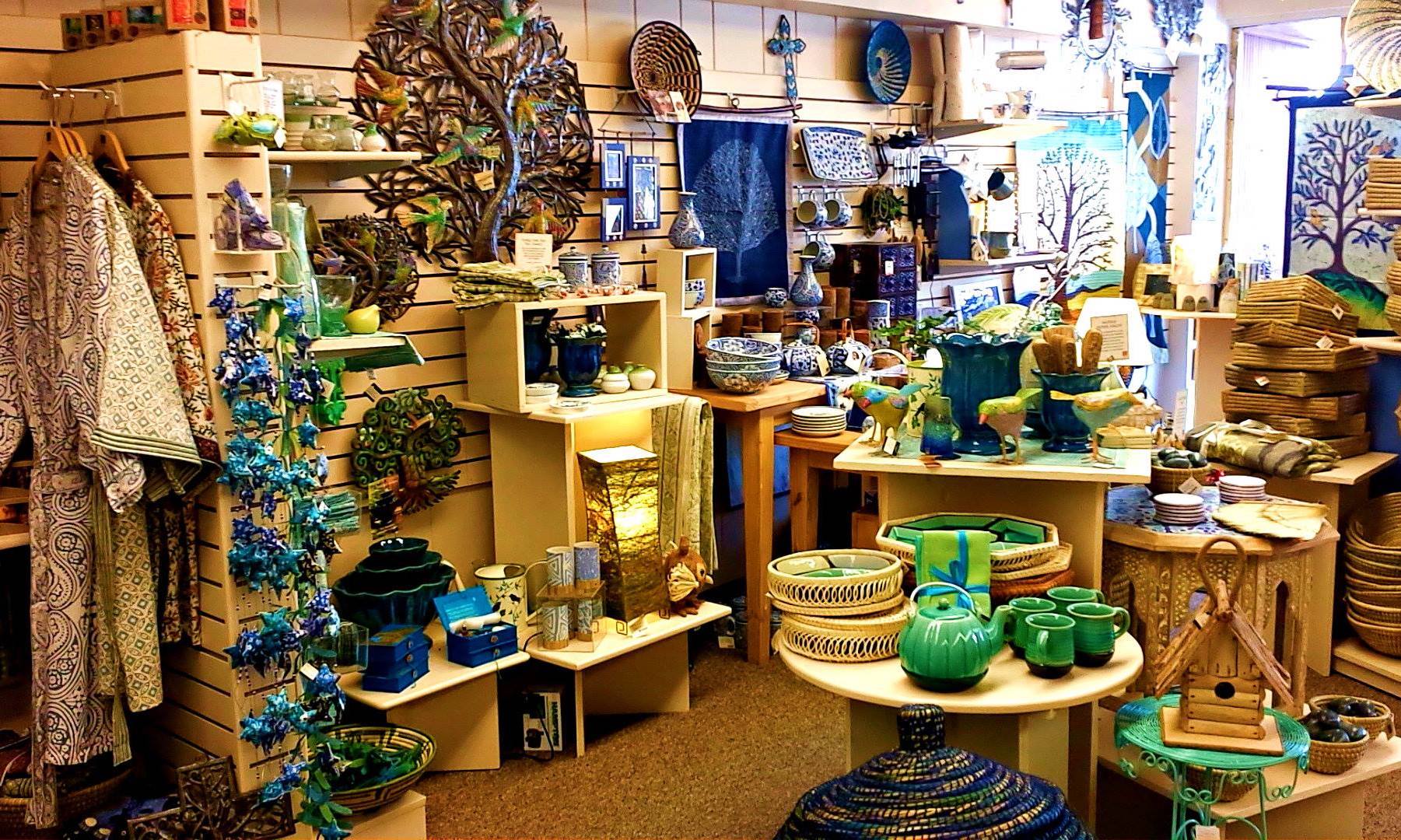 Best Souvenir Shops in Pittsburgh - GiftYa