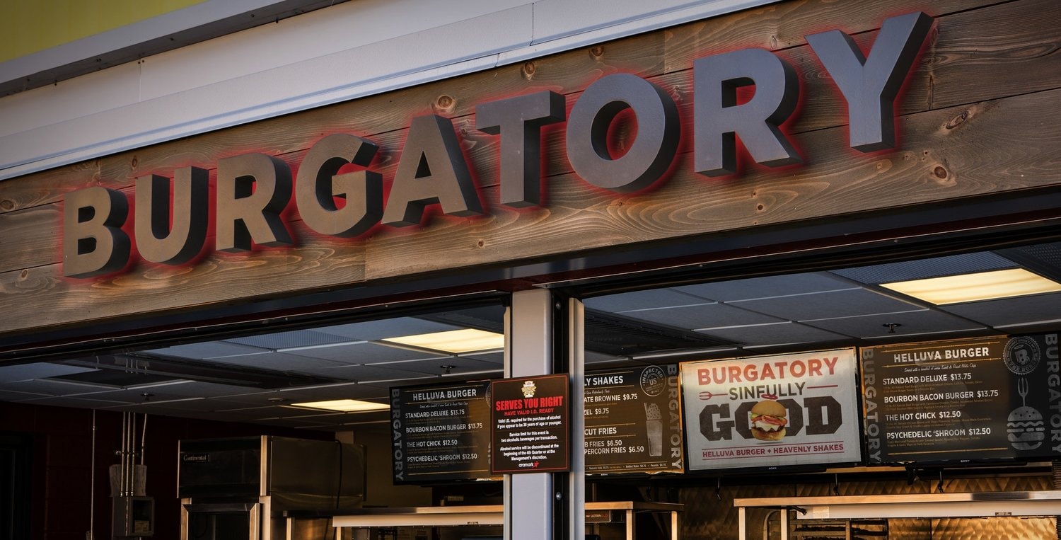 9 Best Places in Pittsburgh to Tailgate Before a Steelers Game - GiftYa