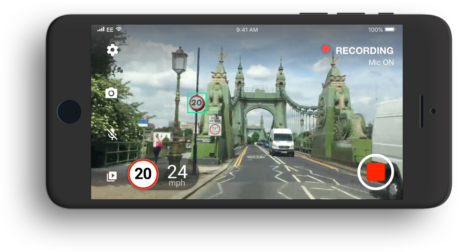 Navmii | Dashcam With Built-In Artificial Intelligence