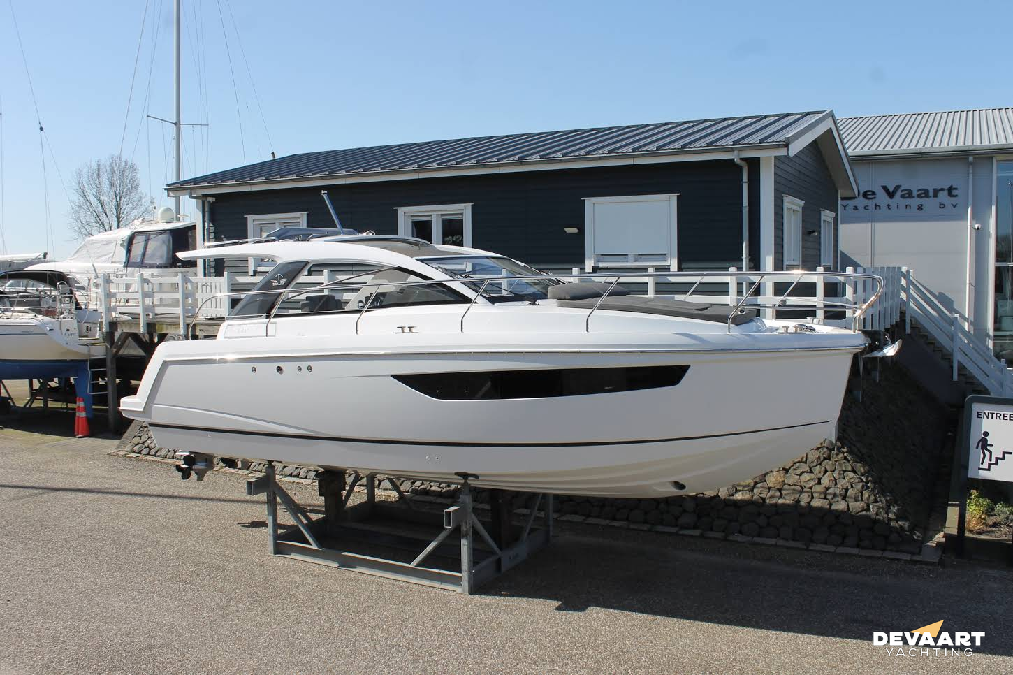 Paragon 25 Cabin - De Vaart Yachting