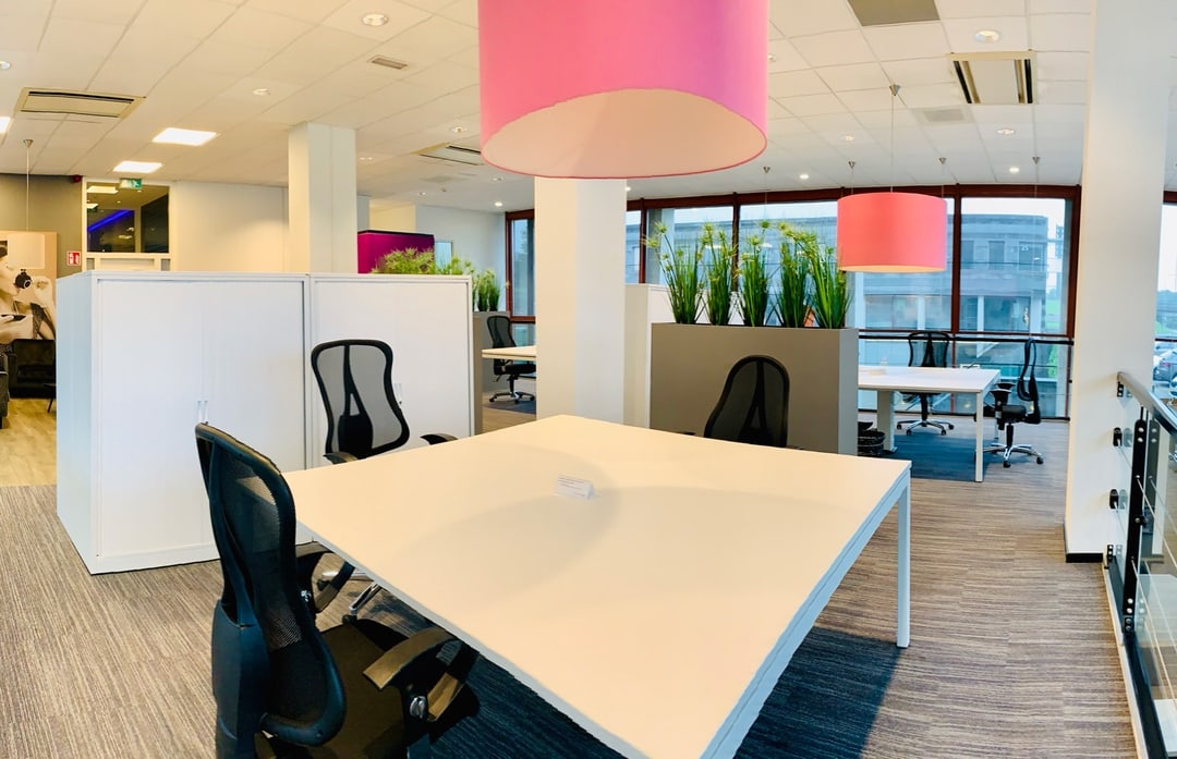 Smart Business Center - Flexoffices & Support