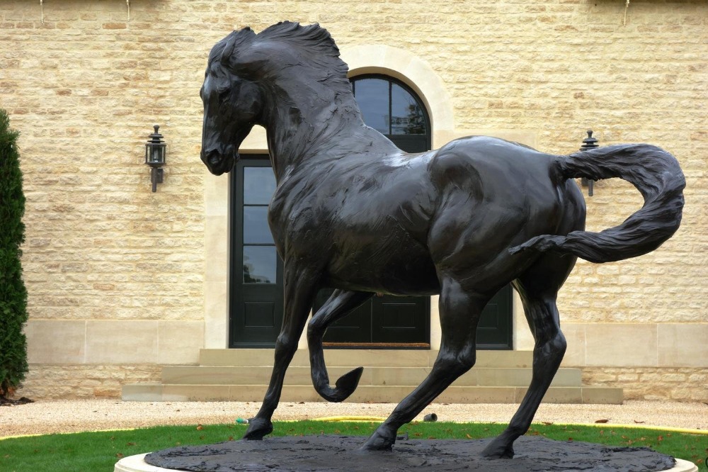 Charlie Langton at Muse The Sculpture Company