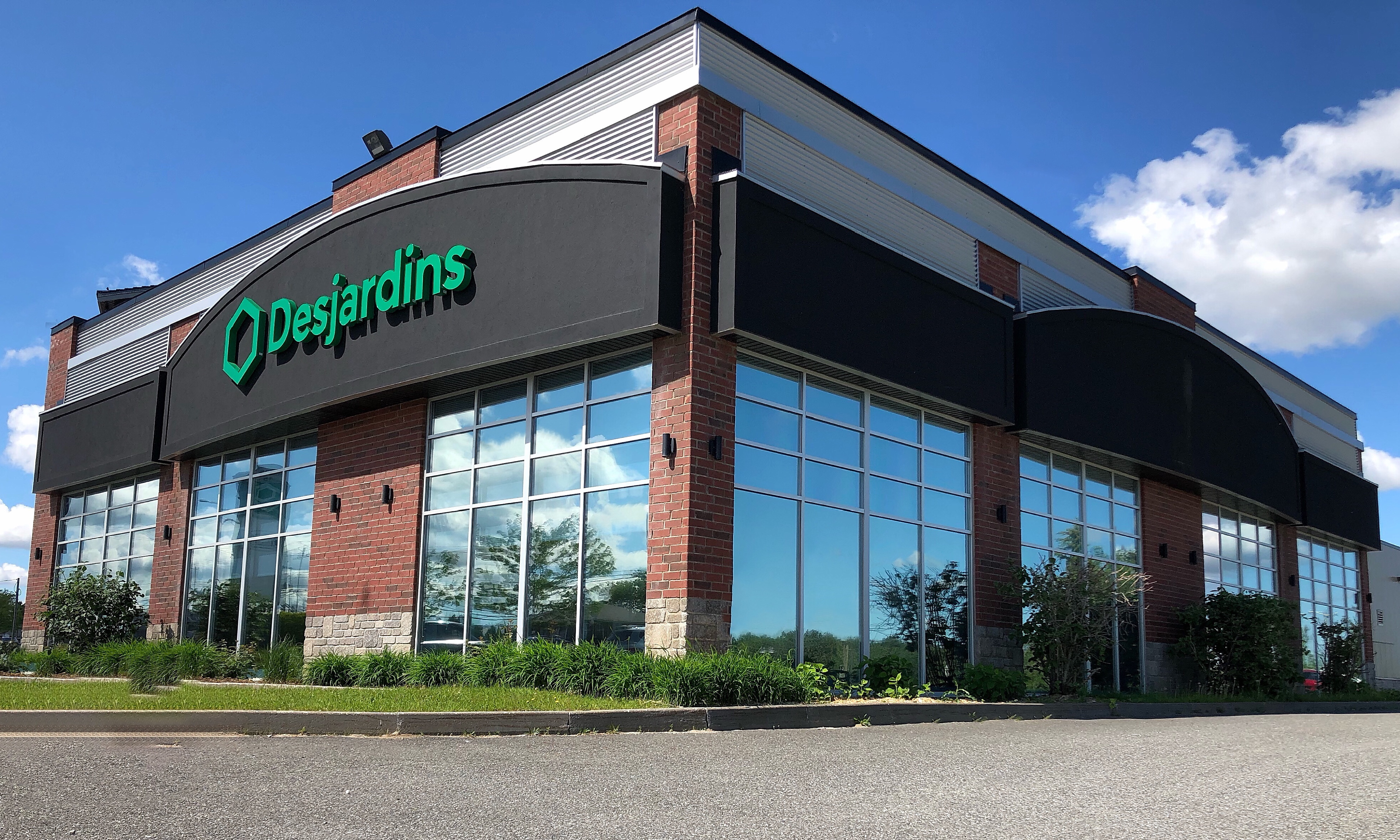 Desjardins Entreprise Centre-du-Québec - Réalisation - Visium ...