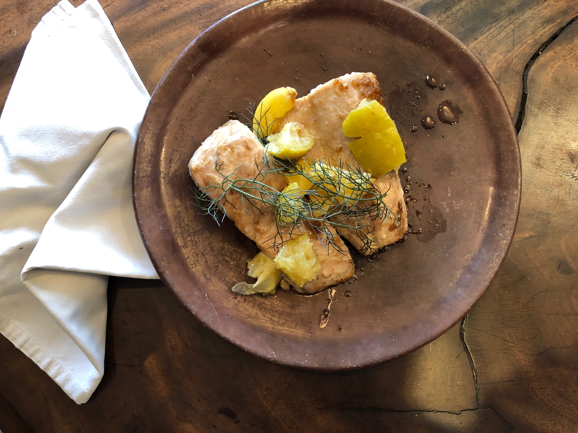 Salmón con limón amarillo - Sobremesa