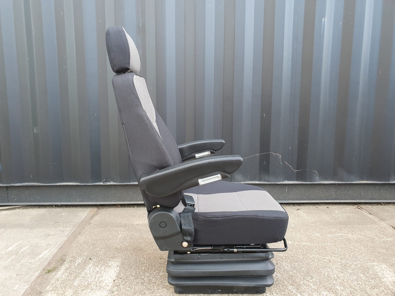 new seats for machinery SPECIAL PRICE!