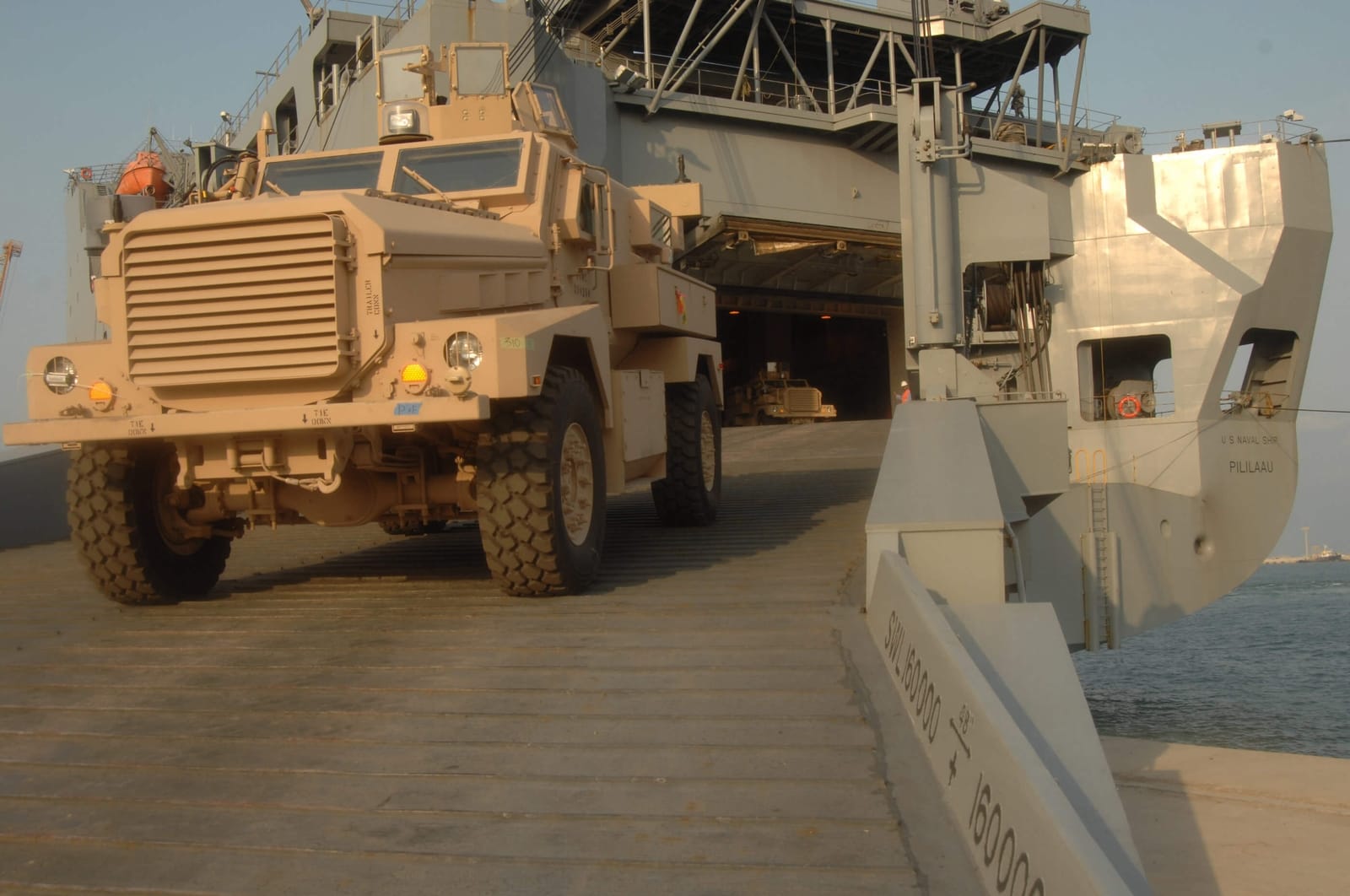 defenseservicesgroupllc.com