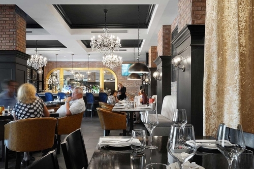 Bocci Restaurant Bar Lounge by Groupe Melatti