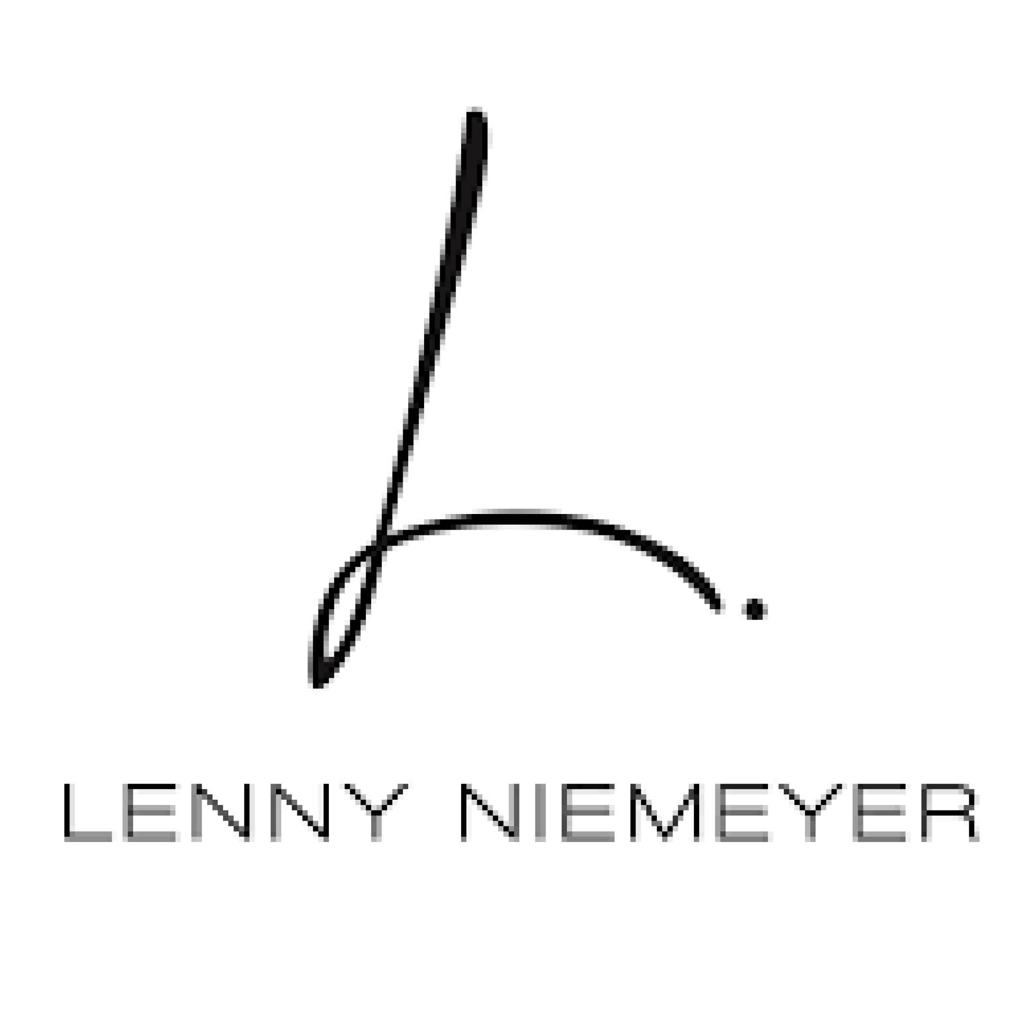 Lenny Niemeyer | LAR Construtora