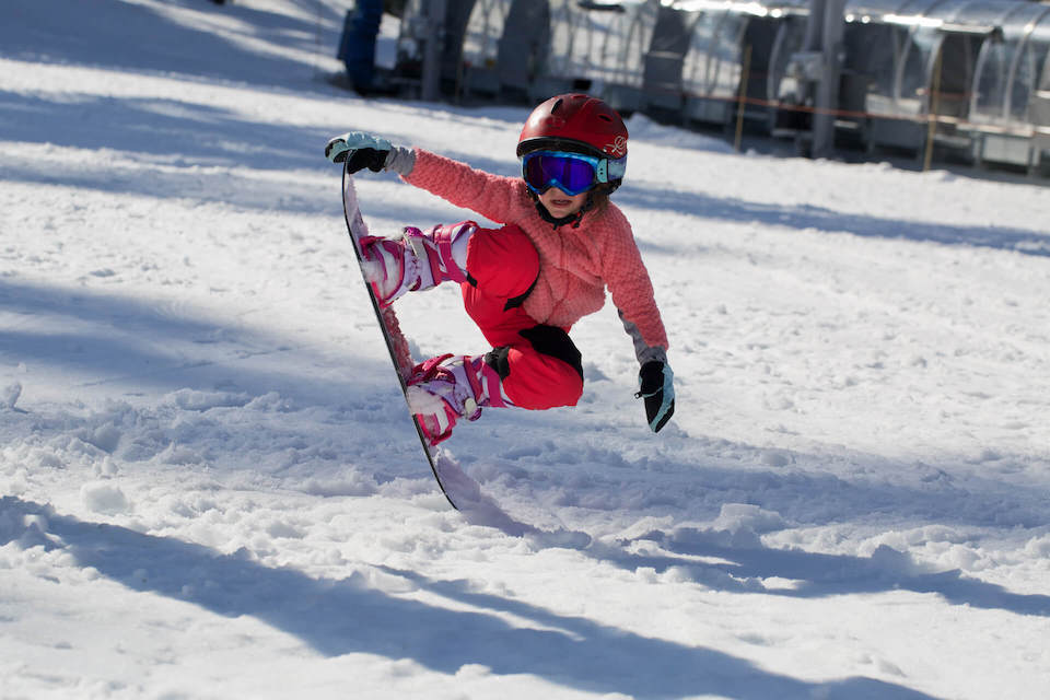 5 Tips to Get Your Kids into Skiing and Snowboarding