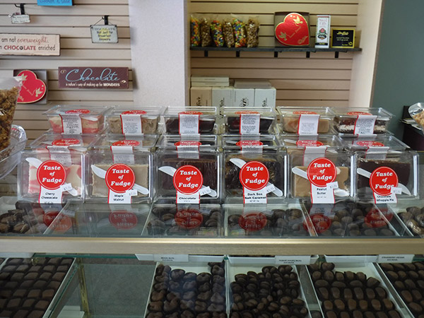 Daffin's Fine Candy | Van Tuil