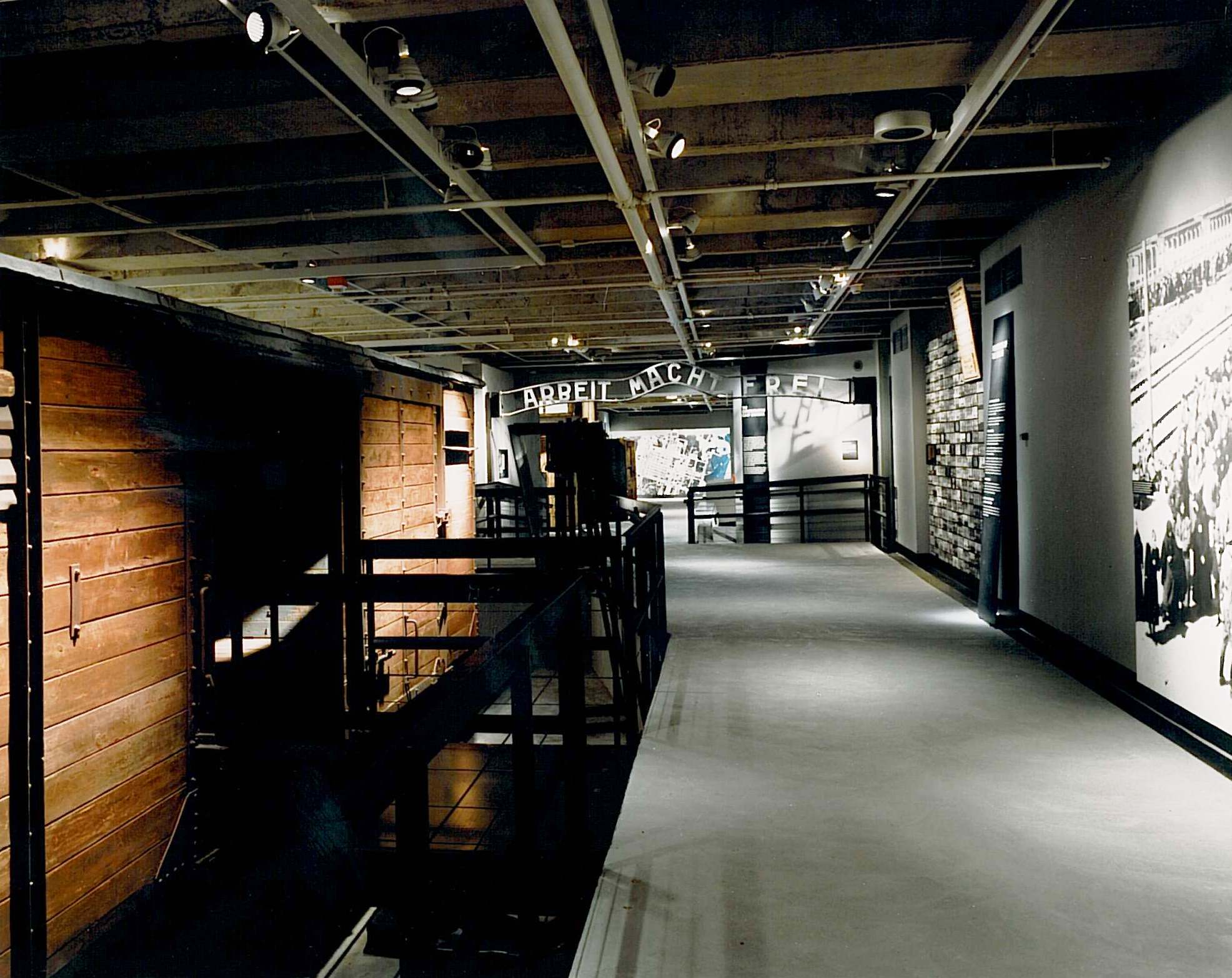 United States Holocaust Memorial Museum | Finegold Alexander Architects