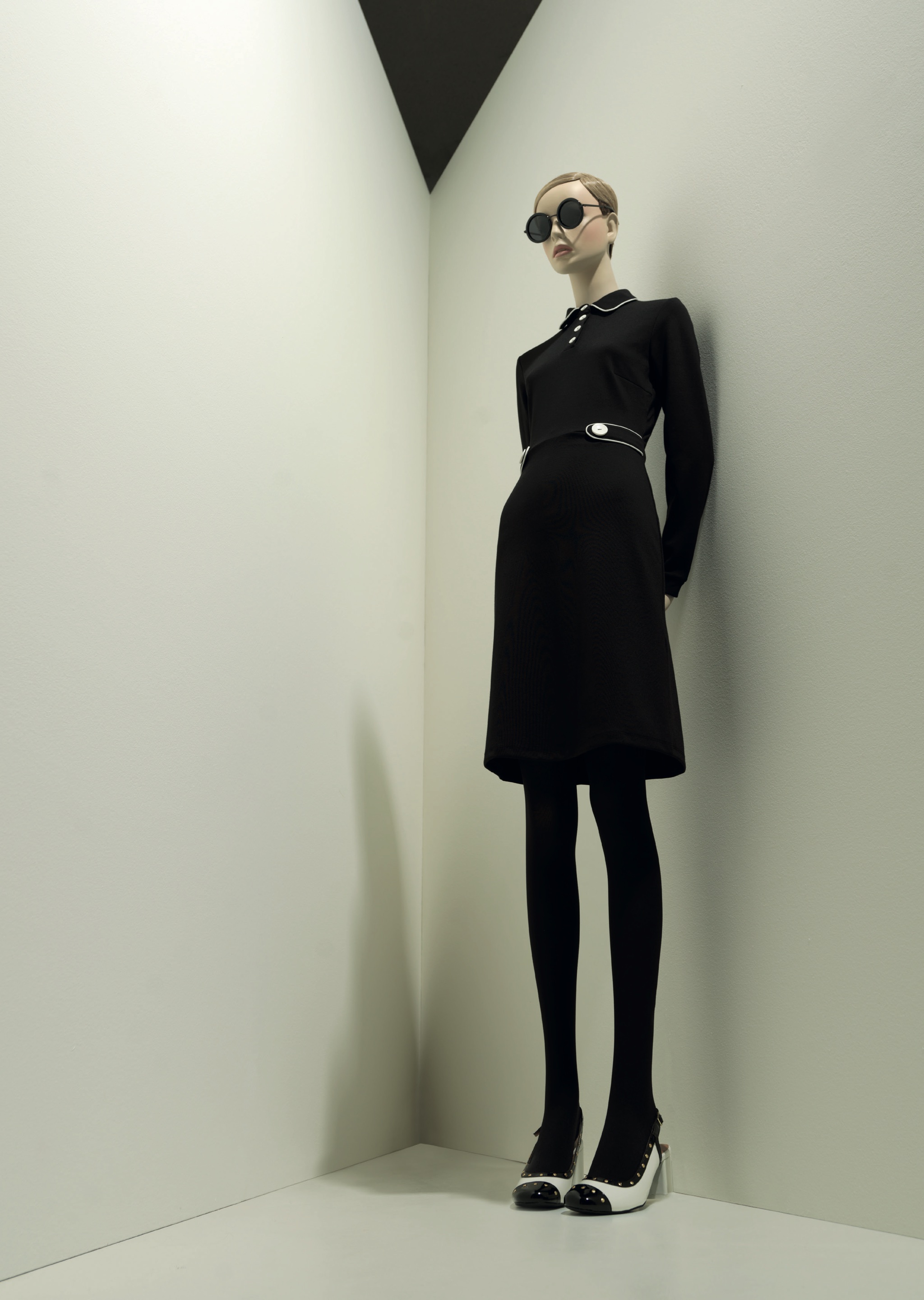 Rootstein: Twiggy - Remaking A Fashion Icon